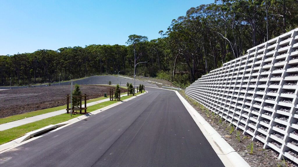 Nords Wharf Retaining Wall : Civil Engineering Project : KCE