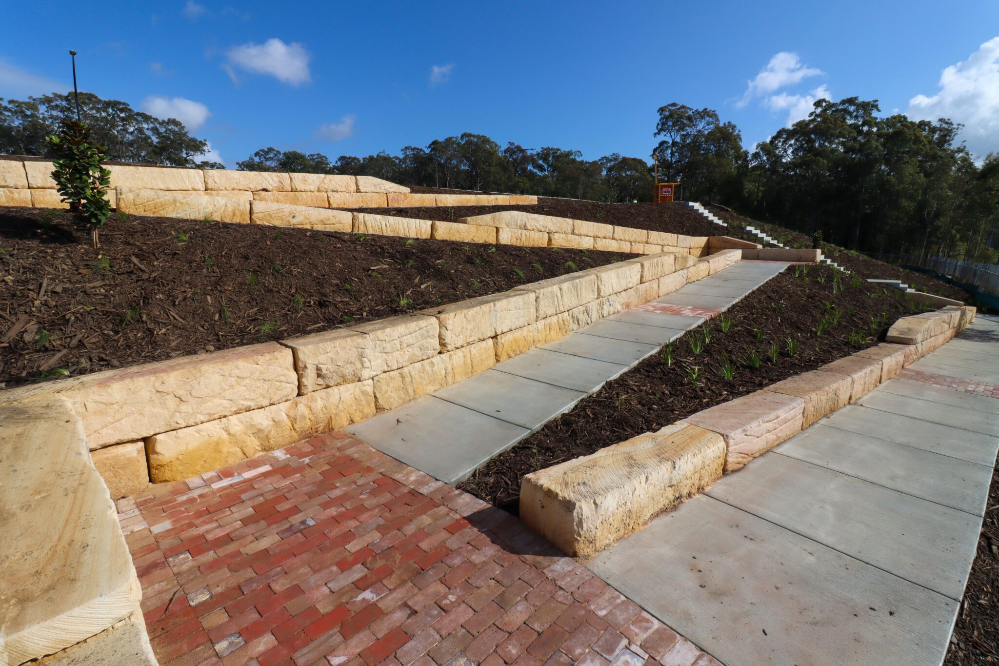Billy's Lookout Sandstone and Retaining Walls : Civil Engineering ...
